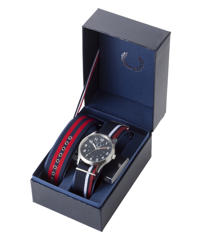 HKDOTBUY - 英國品牌Fred Perry Wristwatch，免費送貨！